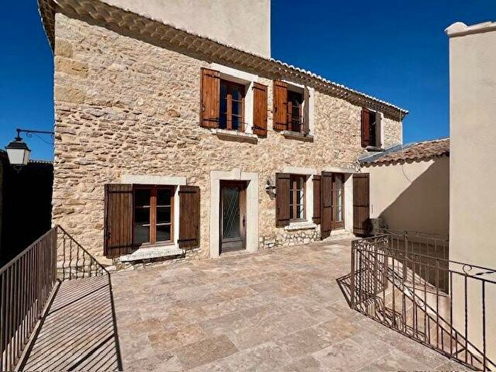 Maison à louer - Saint-Laurent-des-Arbres - 5 pièces - 3 chambres