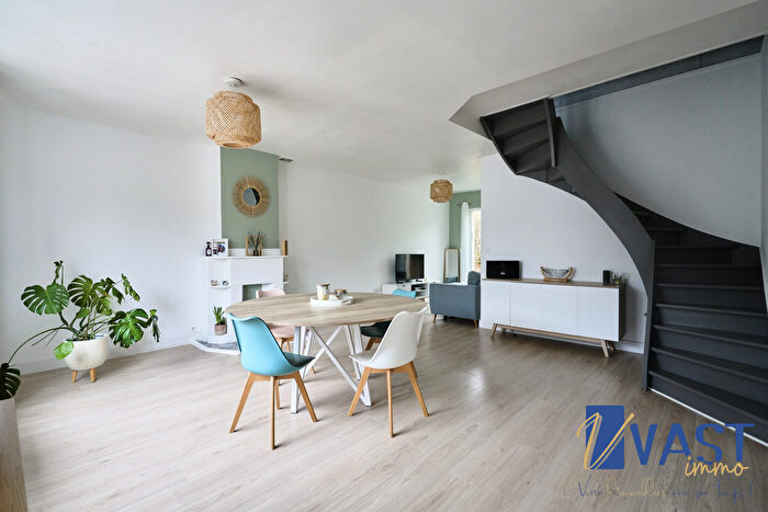 Maison à vendre - Neuville-en-Ferrain - 3 pièces - 2 chambres