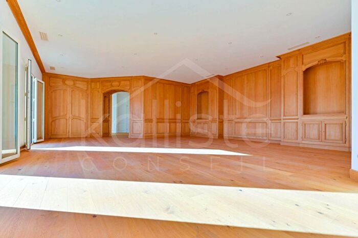 Appartement à vendre - Ajaccio, Citadelle - 7 pièces - 5 chambres