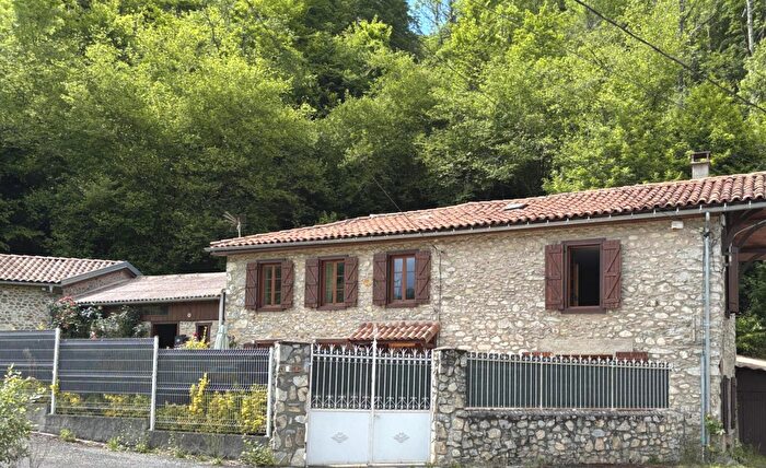 Maison 6 pièces à vendre à Aspet