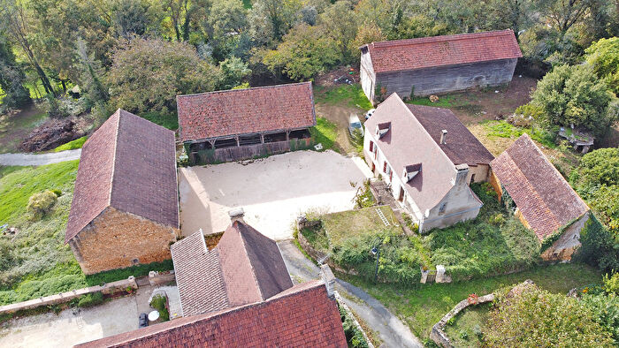 Maison 5 pièces à Cénac-et-Saint-Julien, à vendre