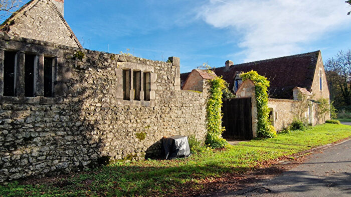 Maison à vendre - Tauxigny - 12 pièces - 3 chambres