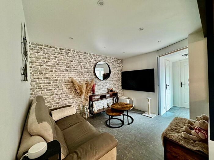 Maison à vendre - Thonon-les-Bains, Est - 5 pièces - 3 chambres