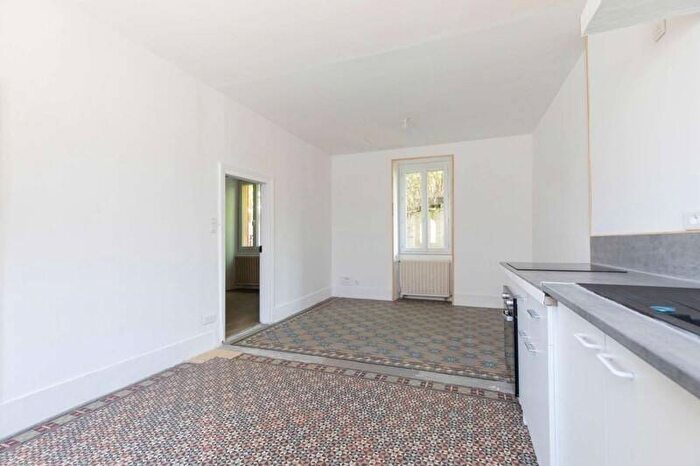 Maison à louer - Centre, Domérat - 2 pièces - 1 chambre