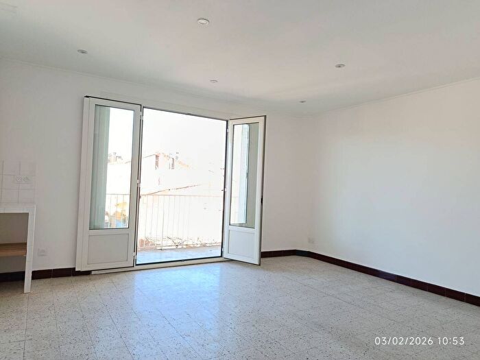 Appartement à louer - Saint Assiscle, Perpignan - 1 pièce