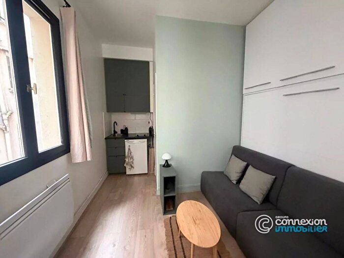 Appartement à louer - Paris ème arrondissement - 1 pièce