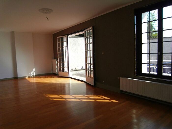 Appartement 6 pièces à louer à Toul, Centre-ville