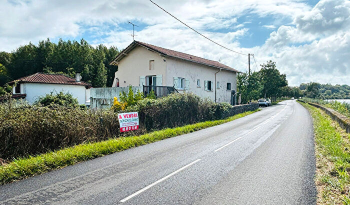 Maison à vendre - Urt - 5 pièces - 3 chambres