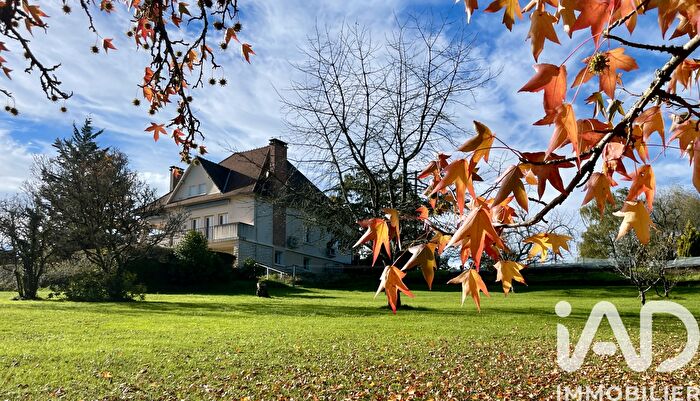 Maison à vendre - Thiviers - 6 pièces - 4 chambres