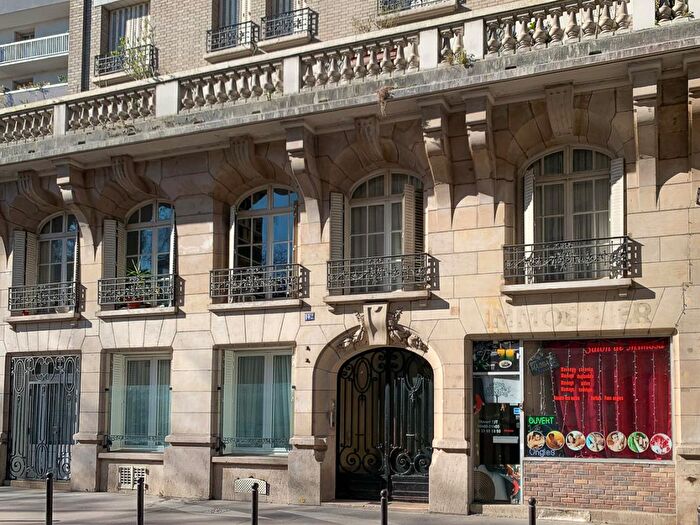 Appartement à vendre - Paris e , Vallée de Fecamp - 3 pièces - 2 chambres