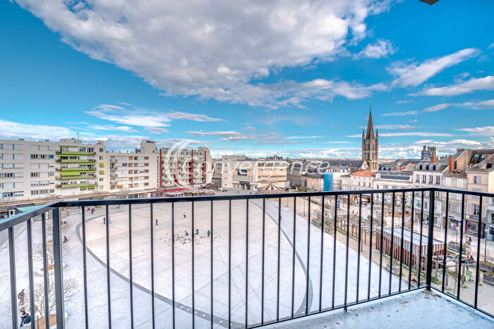 Appartement à vendre - Limoges, Centre-ville, Hôtel de Ville, Emailleurs - 4 pièces - 3 chambres