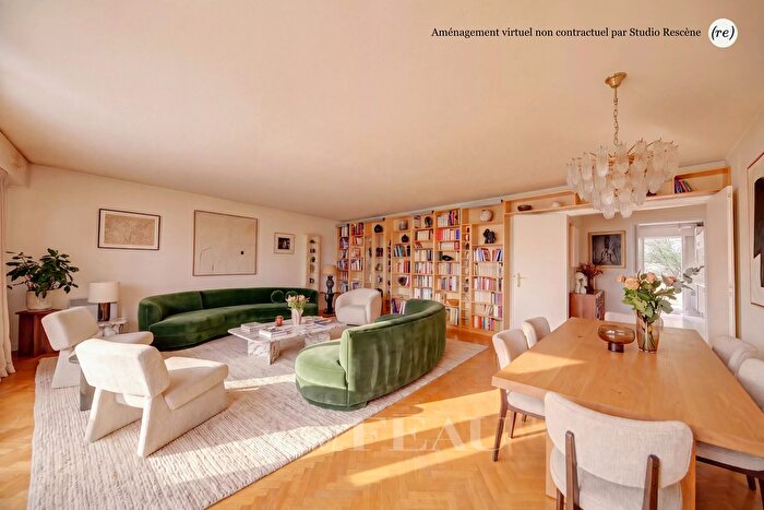 Appartement 6 pièces à Saint-Germain-en-Laye, Centre-ville, Quartiers forestiers, à vendre