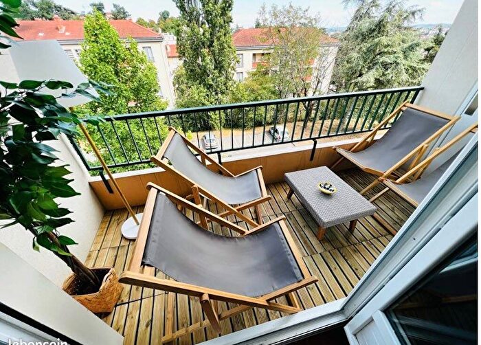 Appartement 2 pièces à louer à Le Roule, La Mulatière