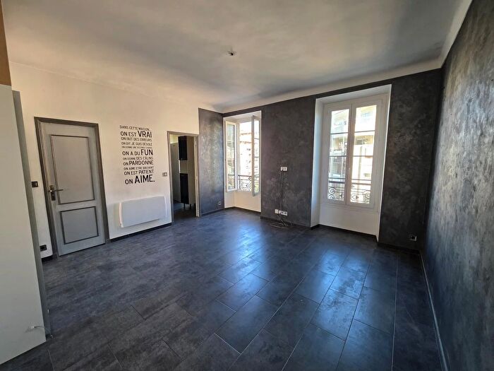 Appartement à vendre - Nice, Le Port - 2 pièces - 1 chambre