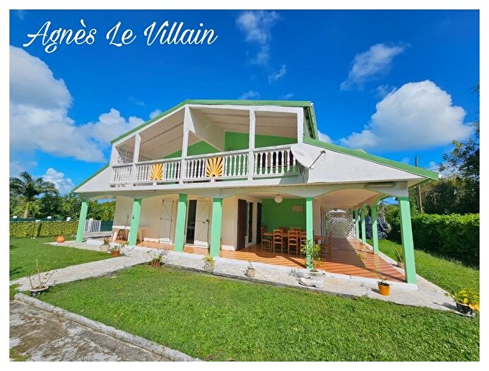 Maison à vendre - Sainte-Anne - 9 pièces - 6 chambres