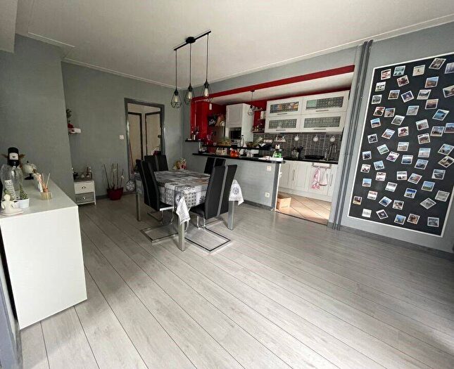 Colline des Pères-Tardy, Saint-Étienne : Appartement 3 pièces à louer