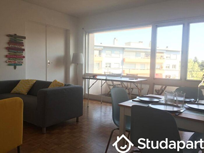 Appartement 1 pièce à Université-Michelet, Nantes, à louer