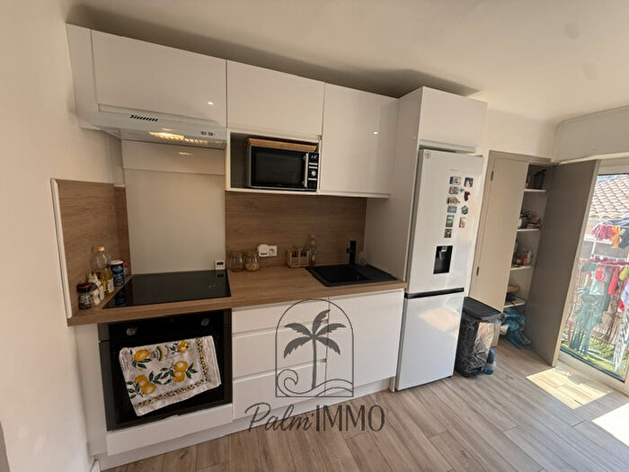 Appartement 1 pièce à Bandol, à louer