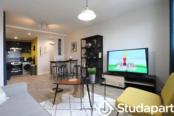 Appartement à louer - Lorient-Saint Brieuc, Rennes - 1 pièce - 1 chambre