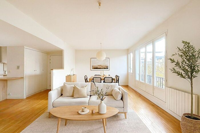 Appartement à louer - Lorient, Centre-ville - 5 pièces - 4 chambres