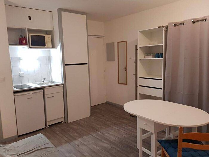Appartement 1 pièce à Le Hameau, Pau, à louer