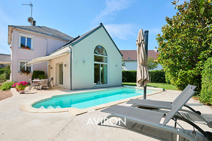 Maison 6 pièces à vendre à Luisant