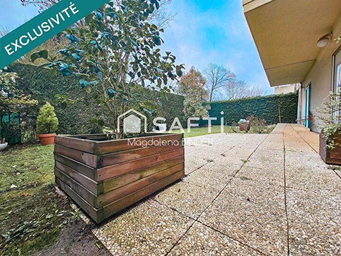 Appartement à vendre - Ris-Orangis, Ferme du Temple - 3 pièces - 2 chambres