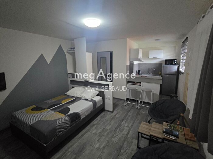 Cayenne : Appartement 1 pièce à vendre
