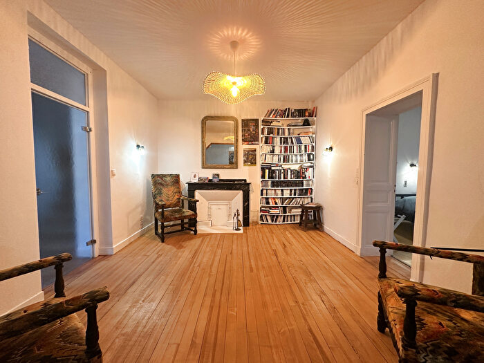 Maison à vendre - Decazeville - 9 pièces - 6 chambres