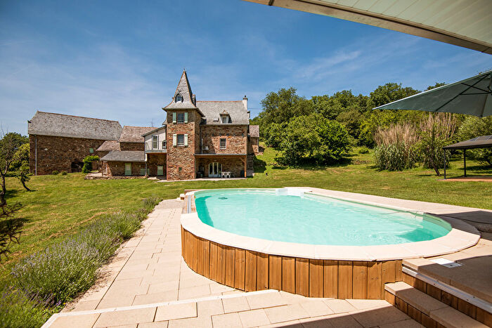 Maison 7 pièces à vendre à Auzits