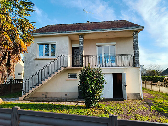 Maison à vendre - Saint-Gildas-des-Bois - 6 pièces - 3 chambres