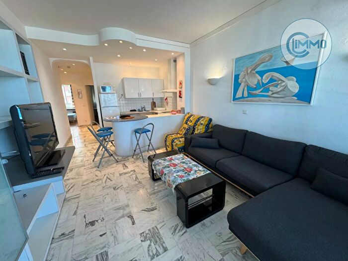 Nice, Californie, Carras : Appartement 3 pièces à louer