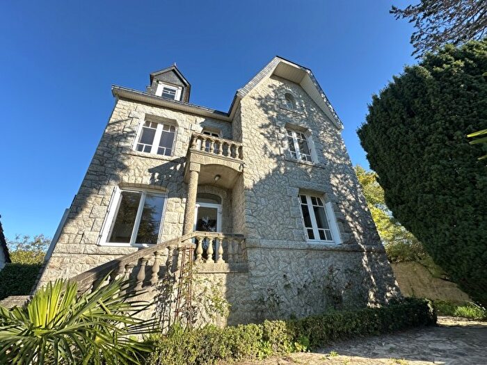 Maison à vendre - Moëlan-sur-Mer - 7 pièces - 4 chambres