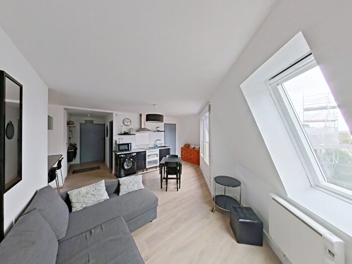 Appartement à louer - Dunkerque, Saint-Gilles - 1 pièce