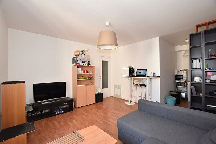 Ballainvilliers, Clermont-Ferrand : Appartement 2 pièces à louer