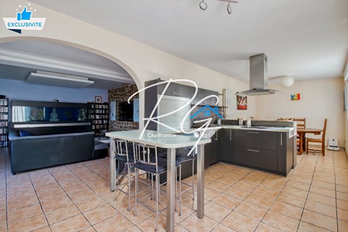 Aingeray : Maison 7 pièces à vendre