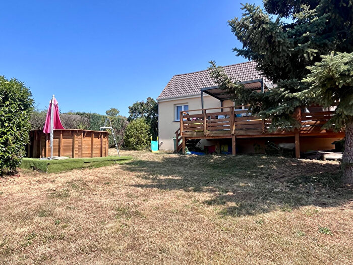 Maison 5 pièces à Tréon, à vendre
