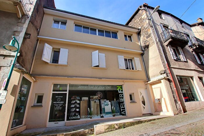 Appartement à vendre - Royat - 5 pièces - 3 chambres