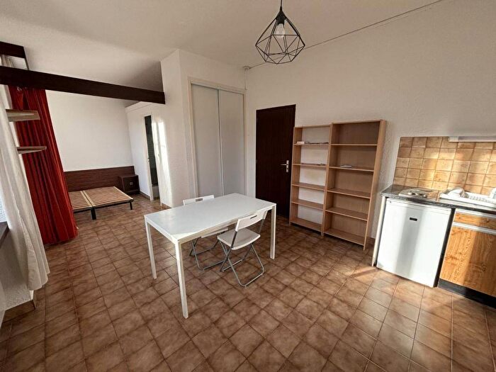 Appartement à louer - Berriat-Ampere, Grenoble - 1 pièce