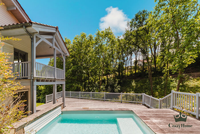 Maison 9 pièces à vendre - Arbonne