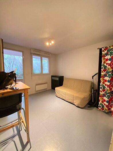 Appartement à louer - Faubourg du Temple-Hôpital Saint Louis, Paris ème - 1 pièce