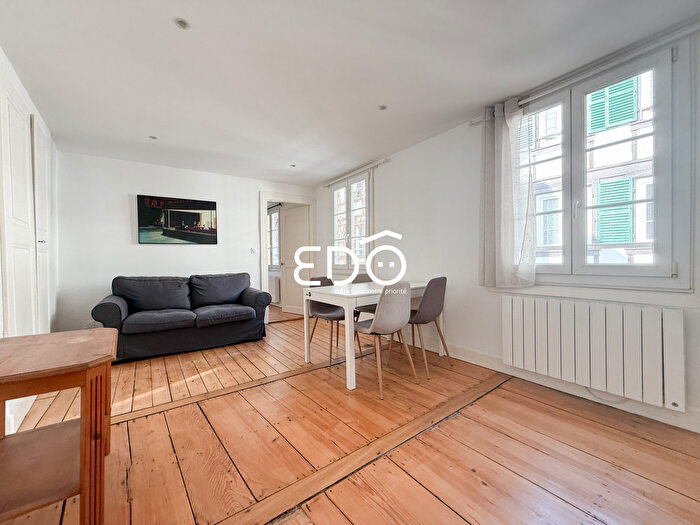 Appartement à louer - Strasbourg, Centre-ville, Mairie - 2 pièces - 1 chambre