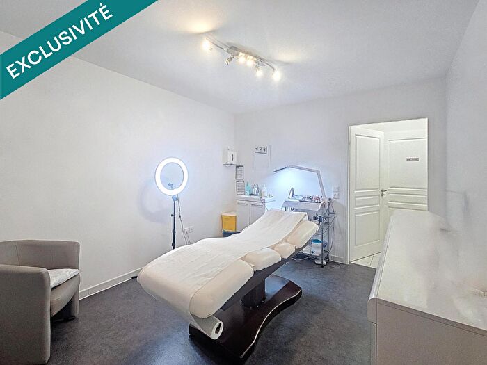 Appartement à vendre - Roquebrune-sur-Argens, Village - 3 pièces - 2 chambres