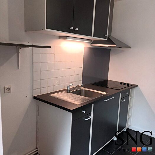 Appartement à louer - Saint Marc-Croix de Pierre-Saint Nicaise, Rouen - 2 pièces - 1 chambre