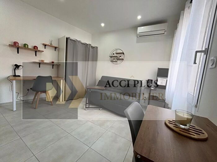 Appartement 1 pièce à louer - Nîmes, Jean Jaurès