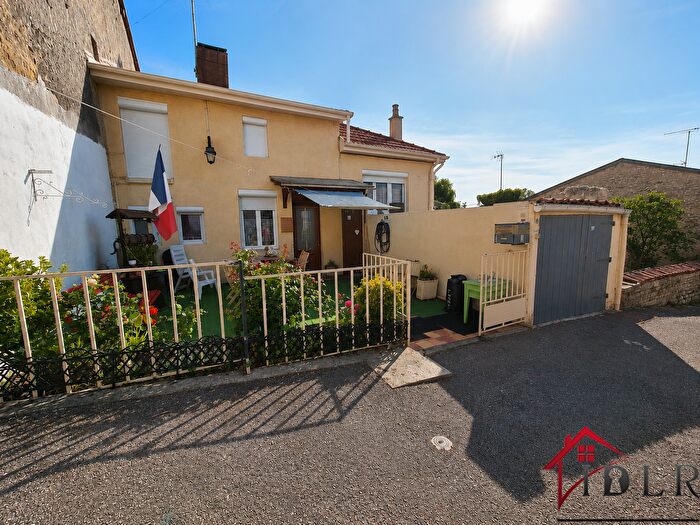 Maison 5 pièces à vendre à Dommartin-le-Franc