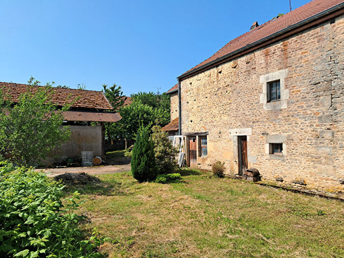Maison à vendre - Noidant-le-Rocheux - 3 pièces - 2 chambres