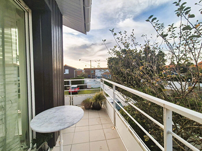 Appartement à vendre - La Teste-de-Buch, Les Chênes Verts, Bordes, Clair-Bois, Pinède de Conteau - 2 pièces - 1 chambre