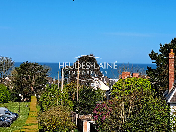 Maison à vendre - Donville-les-Bains - 6 pièces - 4 chambres