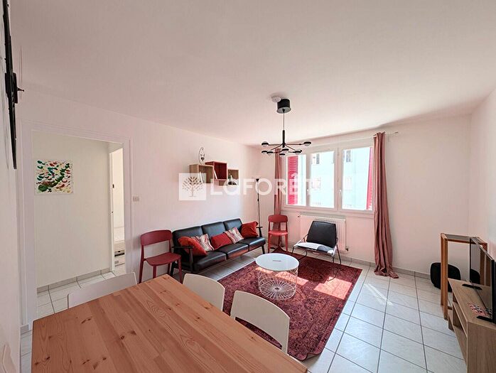 Appartement 4 pièces à louer à Grenoble